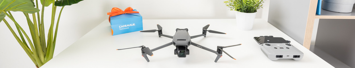 Hoe verbind je een DJI drone met een controller? - Coolblue - alles voor een glimlach