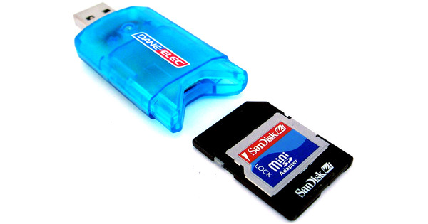 Dane-Elec 6-in-1 SD Card Reader/Writer - Coolblue - Voor 23.59u, morgen ...