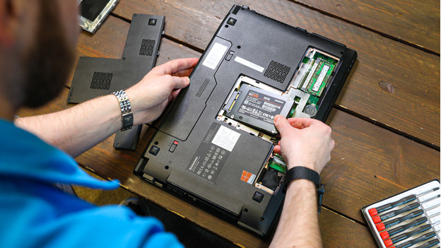 Alles over laptop services in de Coolblue winkel - Coolblue - alles ...