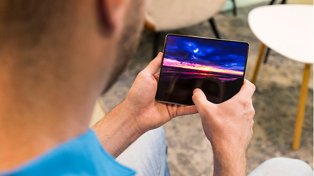 Expert review Samsung Galaxy Z Fold 4 - Coolblue - anything for a smile