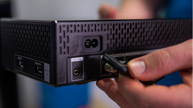 Hoe sluit je de Samsung One Connect Box aan? - Coolblue - alles voor ...