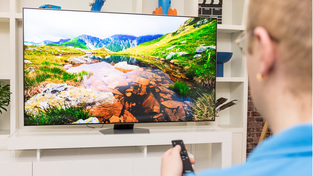 Expert review of the Samsung Neo QLED QN85C - Coolblue - anything for a ...