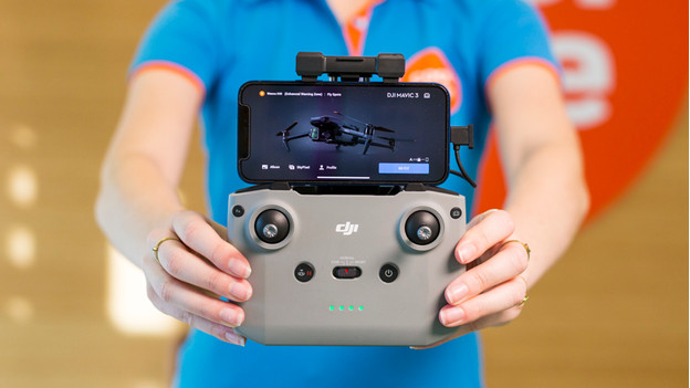 How do I connect my DJI drone to a smartphone? - Coolblue - anything ...
