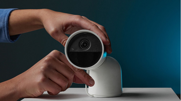 Hoe installeer je een Philips Hue Secure camera? - Coolblue - alles ...