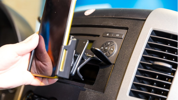 Which Brodit phone mount do you need? - Coolblue - anything for a smile