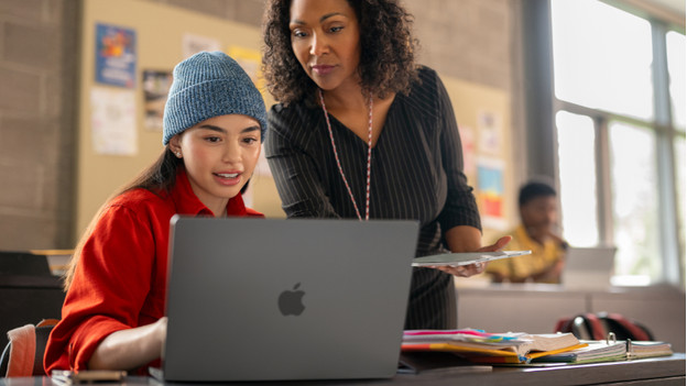 Alles over studentenkorting op Apple MacBook - Coolblue - alles voor een glimlach