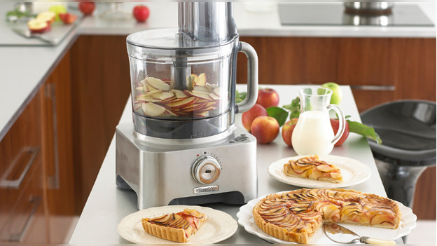 Chop, cut, and grate with a food processor - Coolblue - anything for a ...