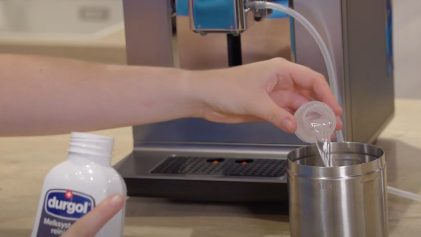 How do you clean the milk system of your Krups Evidence? - Coolblue ...