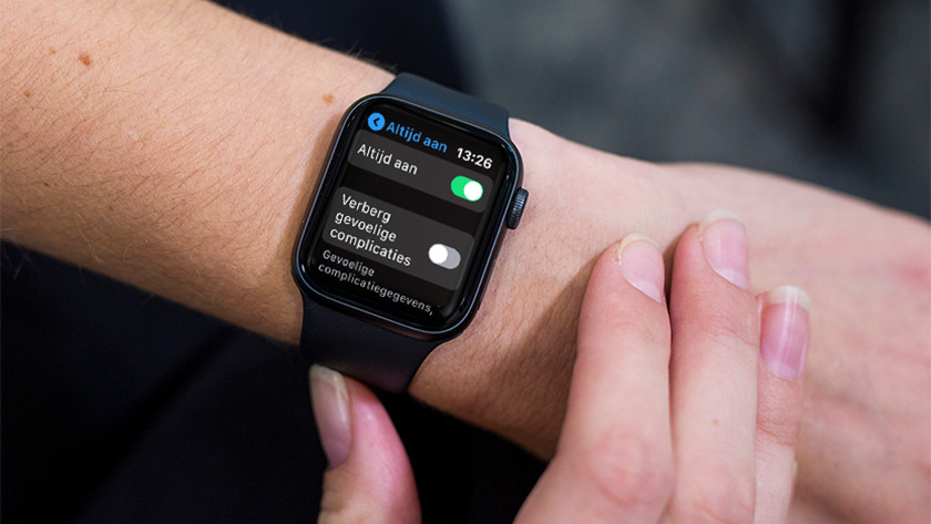 What is the always-on screen of the Apple Watch? - Coolblue - anything ...