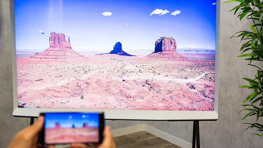 Expert review of the Samsung Tizen Smart Hub - Coolblue - anything for ...