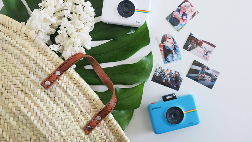 The best cameras for summer vacation - Coolblue - anything for a smile