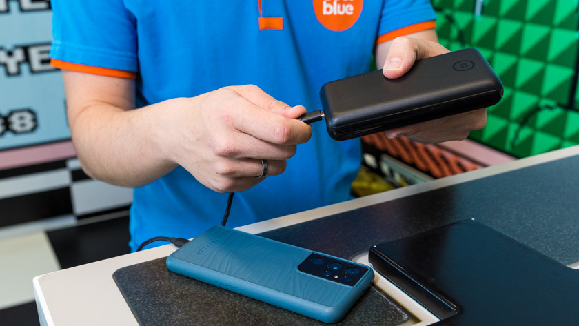 How do you choose a power bank with the right capacity? - Coolblue ...