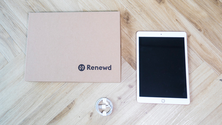 Everything on refurbished iPhone and iPad - Coolblue - anything for a smile