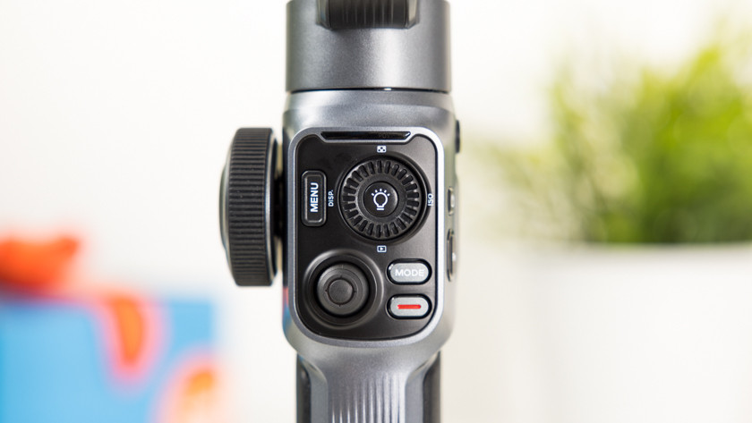 Zhiyun Crane M3 Vs Smooth 5s Vs Smooth Q4 Coolblue Anything For A Smile