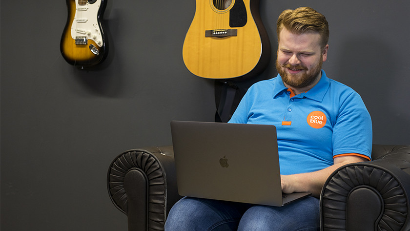 Everything on the Apple MacBook Pro 16 inches (2019) - Coolblue ...