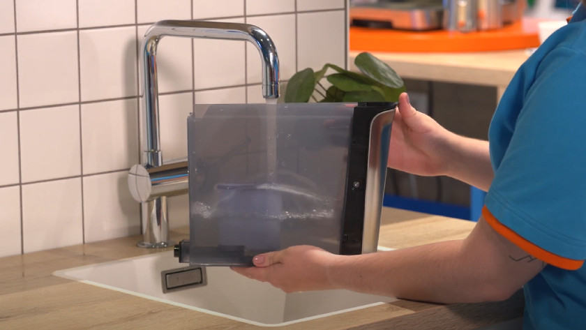 Common error messages on Philips fully automatic coffee machines ...