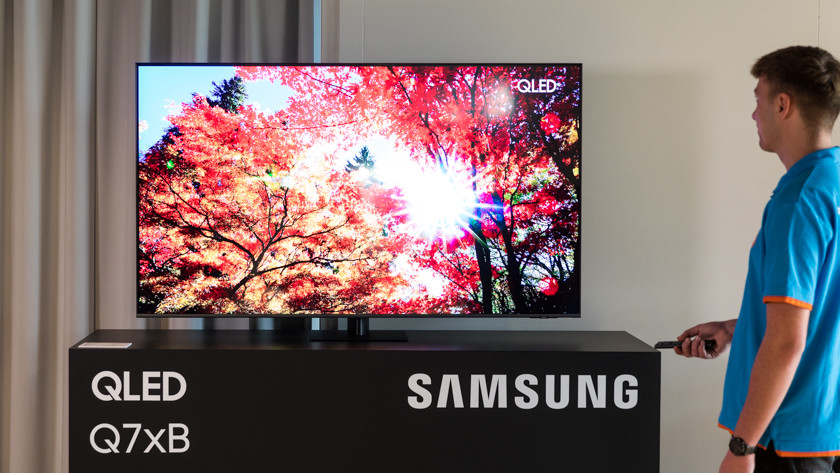 Specialisten review Samsung QLED Q74B - Coolblue - alles voor een glimlach