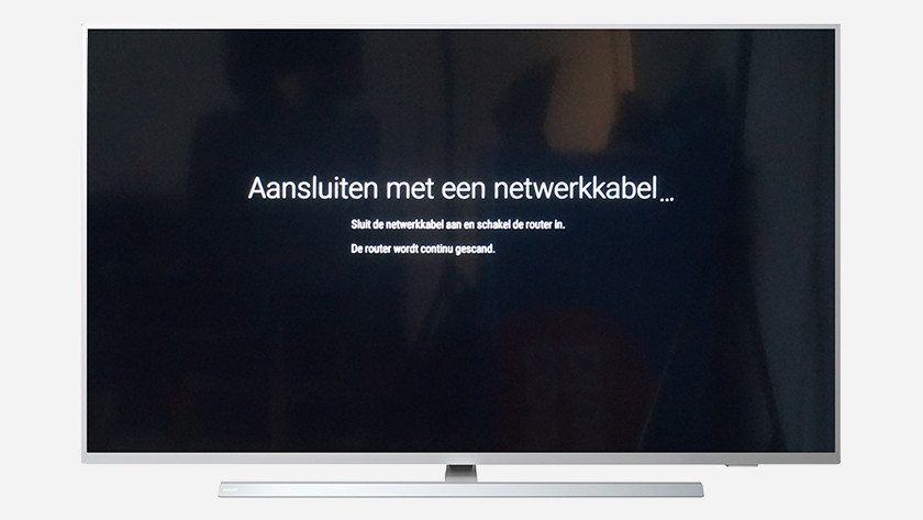 How do I connect my Philips TV to the internet? - Coolblue - anything ...