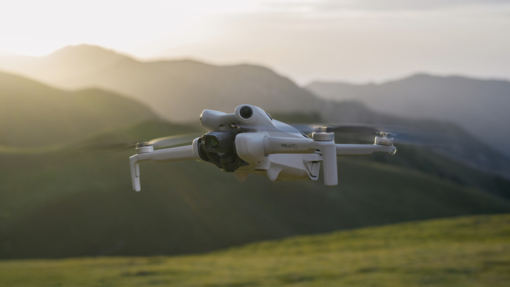 DJI Mini drone kopen? - Coolblue - Voor 23.59u, morgen in huis