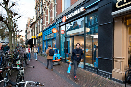 Winkels - Coolblue - alles voor een glimlach