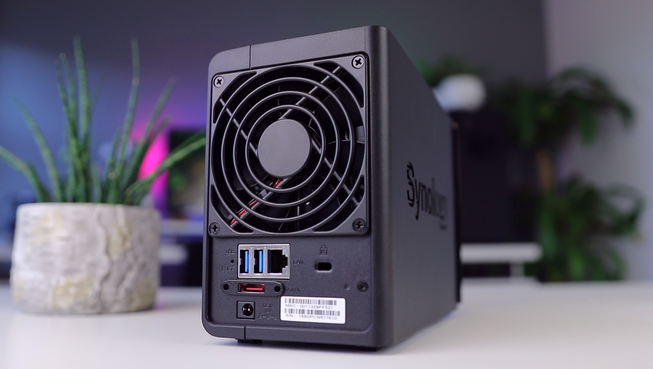 Synology DS218 + 8TB + Switch - Coolblue - Voor 23.59u, morgen in huis